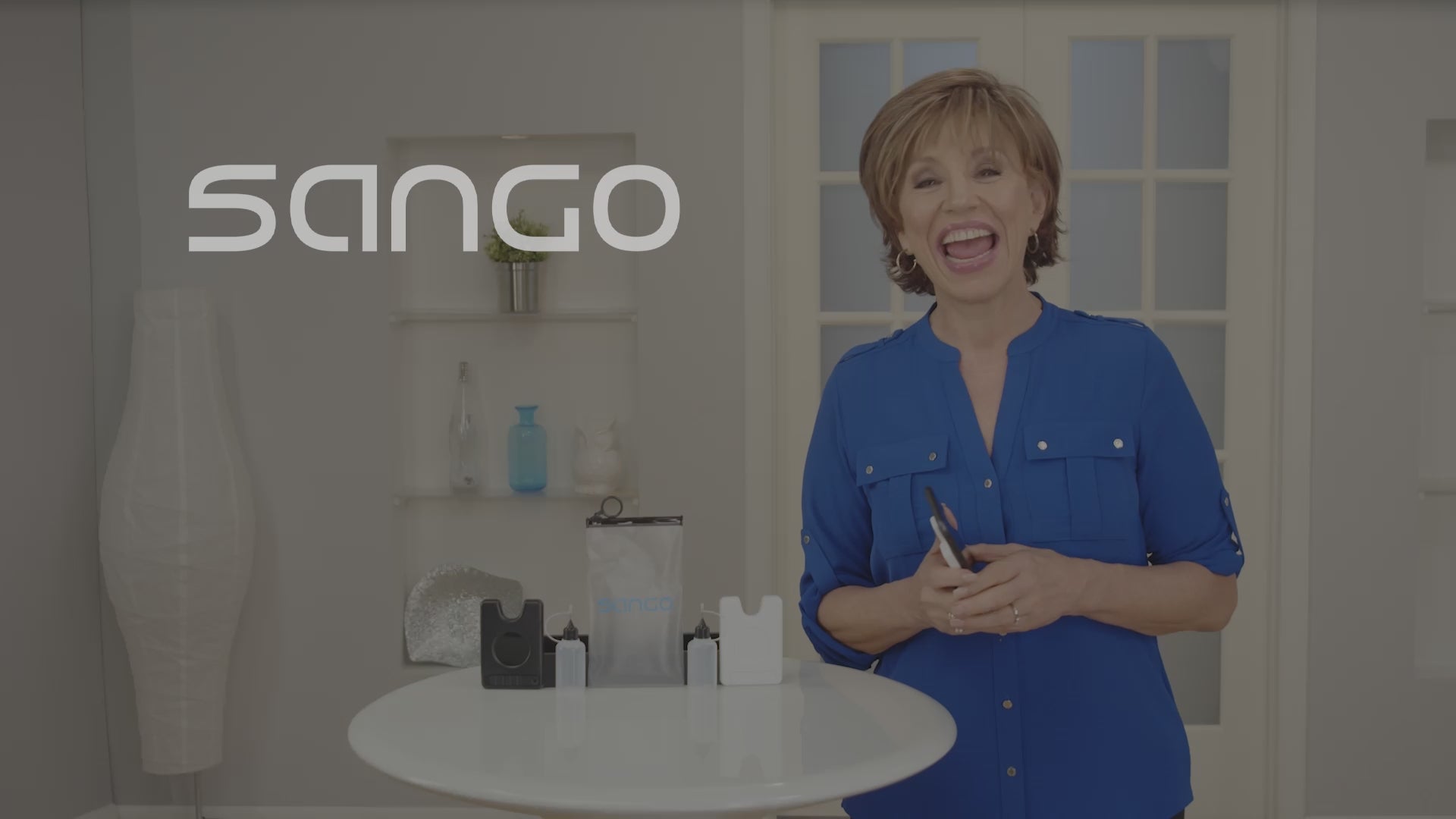 The Convenient Hand Sanitizer Dispenser for Busy Lifestyles – SANGO